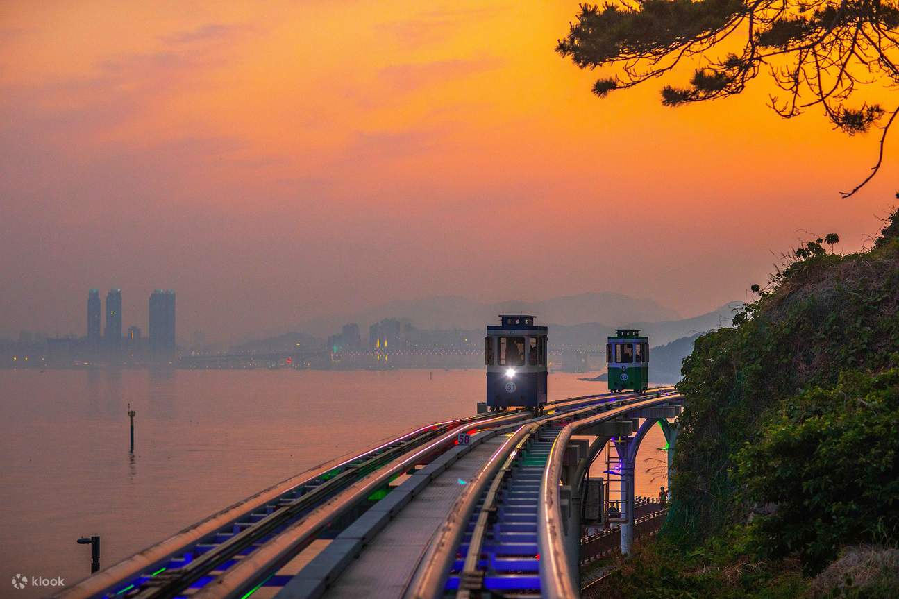Sunset Haeundae Sky Capsule & Busan Night view Tour - Klook